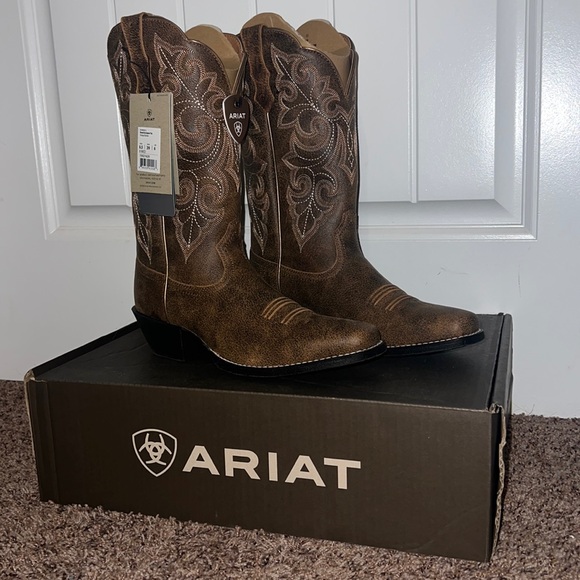 Ariat | Shoes | Brand New With Tags Only Worn To Try Them On But They ...